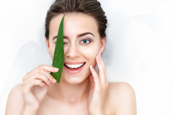 Try Out This Aloe Vera Facial At Home For Healthy Glowing Skin